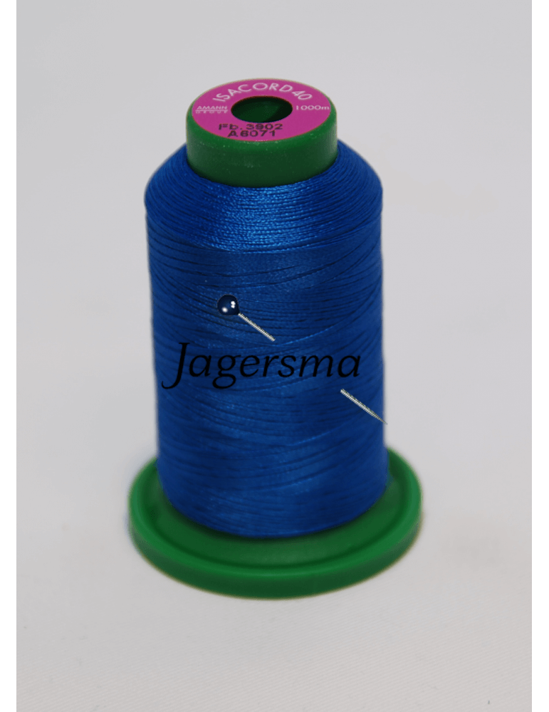 Garens Isacord 3902, PMS 7462C - 1000 meter